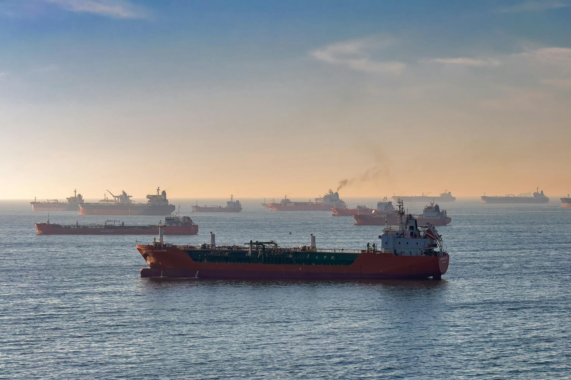 Hormuz Blockade: What $200 Oil Means for Gulf Budgets — The Middle East ...